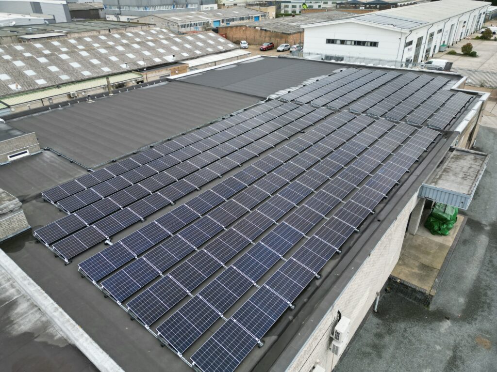 London Solar Installers, Battery & EV Charging - Over 200 Reviews